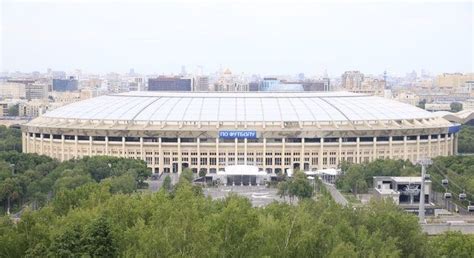麻雀山是莫斯科最高的山，可俯瞰莫斯科河市区，美丽景色尽收眼底