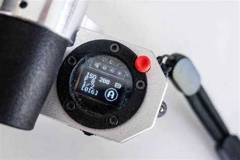 Alfie Tych Preview An Eccentric Camera That Fits In The Palm Of Your