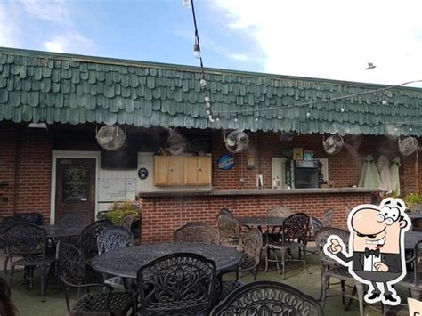 Mackeys Public House Ontario Restaurant Menu Prices And Reviews