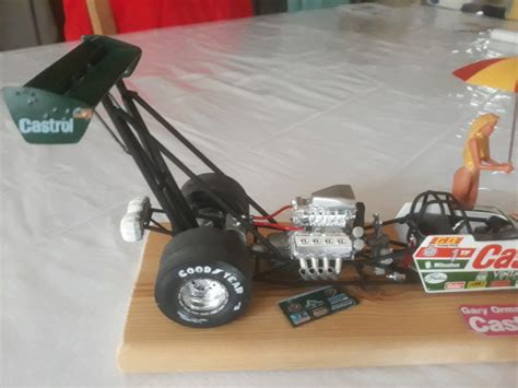 [revell] Dragster Castrol Fuel De Gary Ormsby Réf 7425