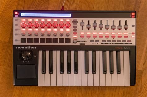 Novation 25 SL Mk II MIDI controller keyboard 403839103 ᐈ Köp på Tradera