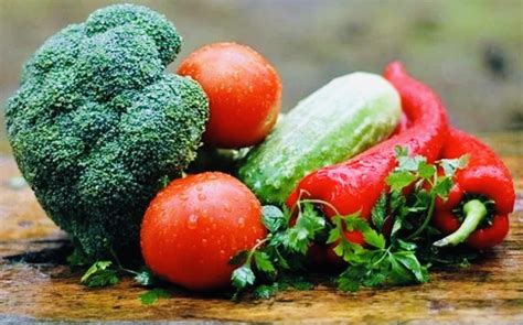 7 Jenis Sayuran Yang Pantang Dimakan Saat Mentah Nomor 1 Ternyata