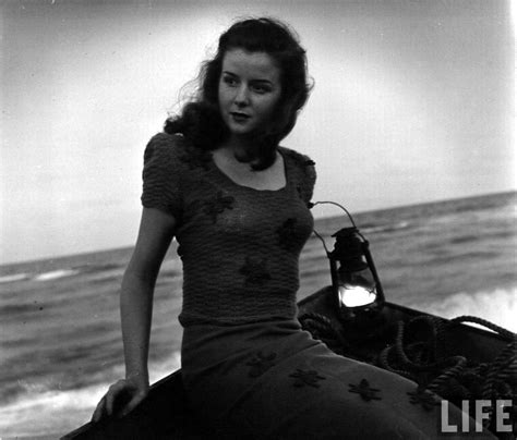 Suse” Sweaters By Susan Dannenberg From The 1940s ~ Vintage Everyday