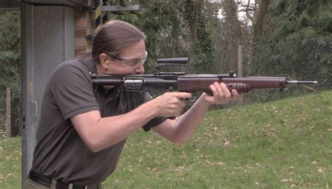 British Em 2 The Best Cold War Battle Rifle That Never Was Forgotten