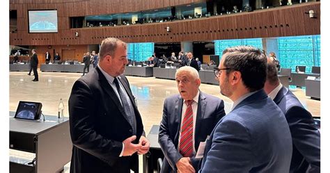 Министър Гечев за вноса от Украйна Трябват устойчиви решения и то скоро Български Фермер