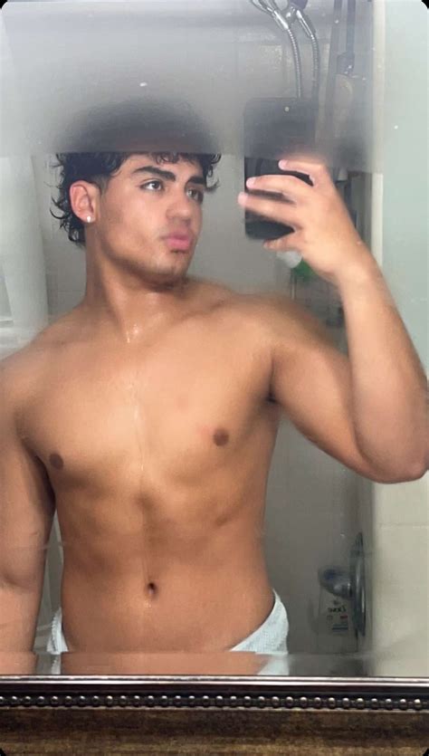 Alejandro Rosario On Tumblr