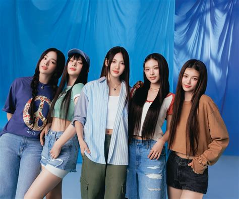 Newjeans Celebrates Self Expression For Levis 501 Denim Campaign
