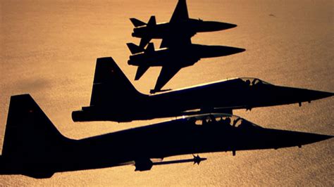 The Story Behind The Fictional Mig 28 Jet In Top Gun