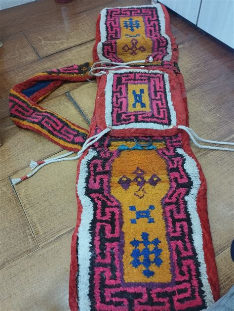 Эртний эдлэл арилжаа наймаа Дээр үеийн гар хийцийн тэмээний тохош зарна