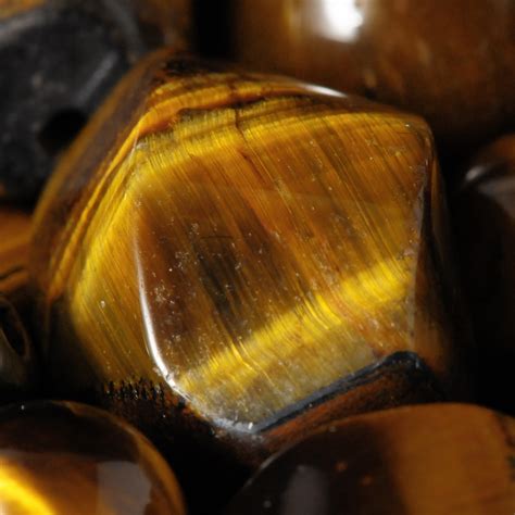 Tigers Eye Healing Properties Enhancing Confidence And Protection