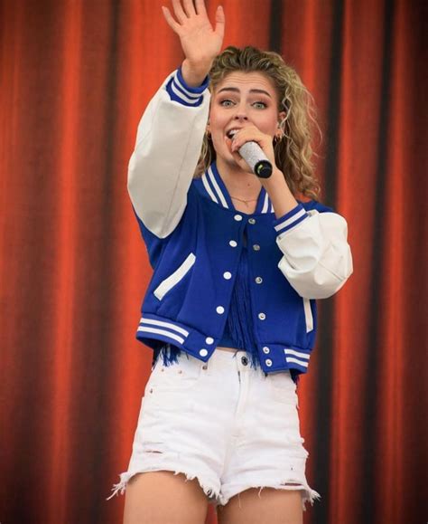 Julia Boschman Rcelebsnl