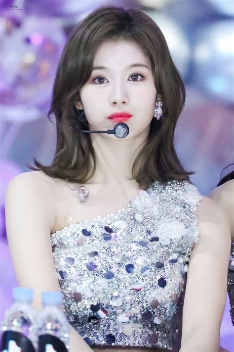 Pin On Twice Short Hair Styles Girl Kpop Girl Groups
