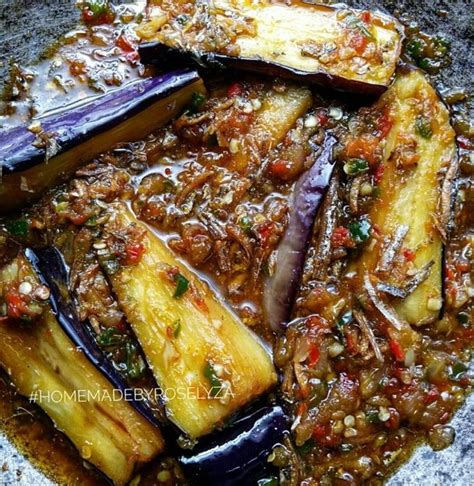 Biji Peria Warna Merah Grace Oliver