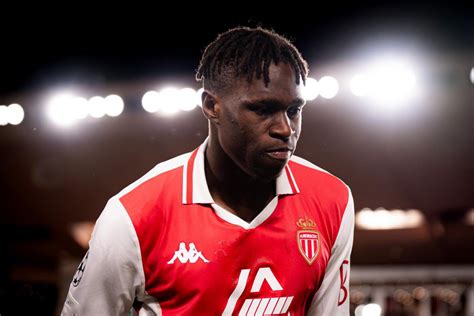 Wilfried Singo Kimdir Kaç Yaşında Wilfried Singo Nereli Ve Hangi Takımda Wilfried Singo