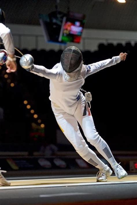 Fencing Sabre Flunge