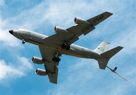 Soaring To 60 Kc 135 Remains Backbone Of Af Air Refueling Defense