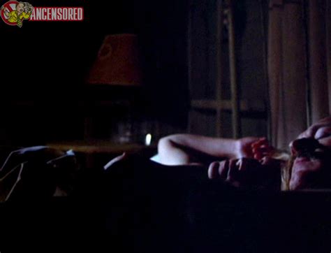 Naked Jennifer Warren In Night Moves