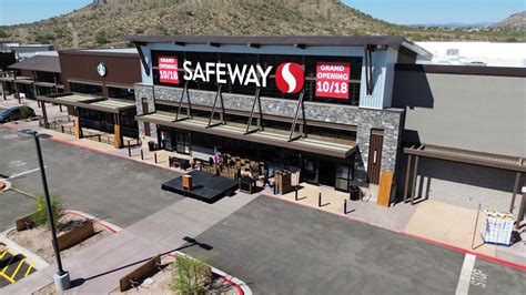 Safeway Safeway Supermarket In New Westminster Editorial Image Image