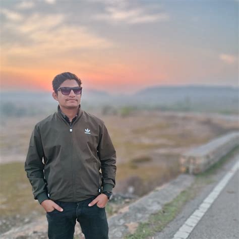 Abhinay Tiwari Mayank Mayankabhinaytiwari30 • Instagram Photos And Videos