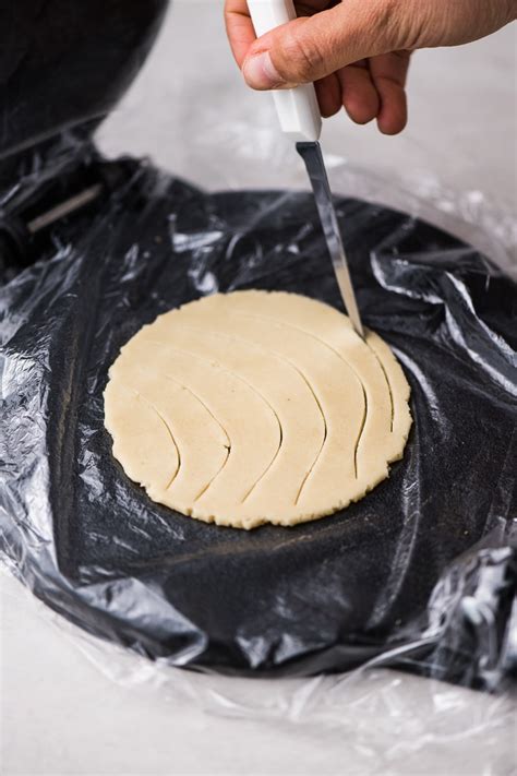 Conchas Mexican Sweet Bread Isabel Eats Easy Mexican Recipes