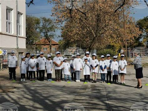 Полицаи ще обучават деца от Вълчедръм да се грижат за своята и чуждата безопасност Утро