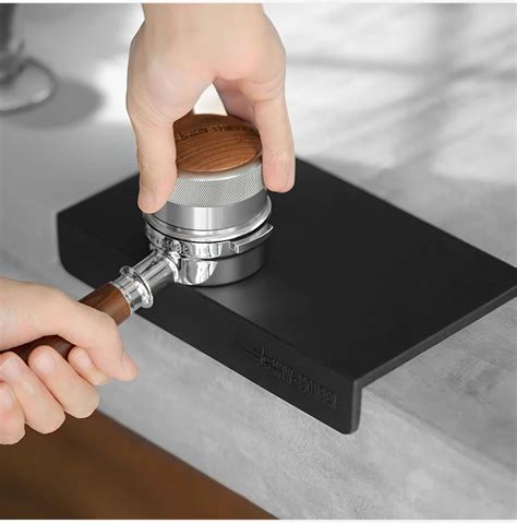 Mhw 3bomber 실리콘 커피 탬퍼 매트 에스프레소 탬퍼 디스트리뷰터 스테이션 미끄럼 방지 탬핑 패드 바 홈 바리스타 액세서리 리뷰쿠