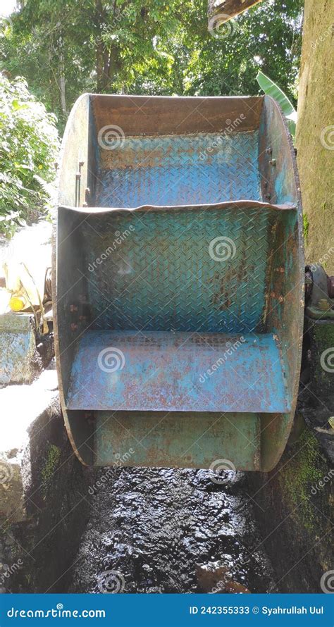 Clear Water Passing Through The Pipe Stock Image Image Of Backyard