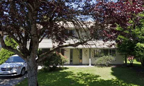 【更新】列治文事故两人伤势严重 男嫌犯刺伤警员遭开枪制伏调查警方皇家