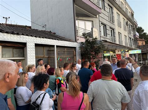 Движење ЗНАМ За Наша Движење ЗНАМ За Наша Македонија