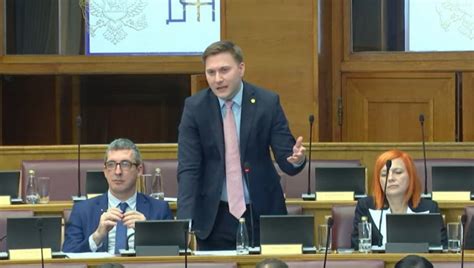 S Reformom Dolaze PorodiČni Lekari Ministar Šimun O Problemima Koji Muče Zdravstvo