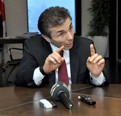 ბიძინა ივანიშვილი ”მერაბიშვილი ”რუსთავი 2” ს რომ ახსენებს მე შემომხედოს თვალებში კვირის პალიტრა