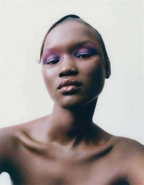 Pin By Ana Bruna On Eith Photoshoot In 2025 Beauty Shoot Beauty