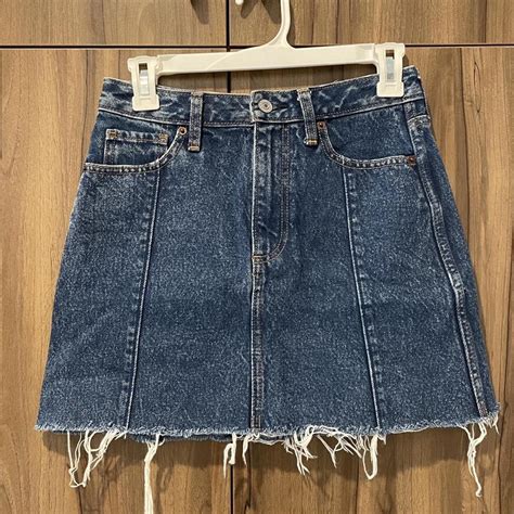 Abercrombie And Fitch Denim Mini Skirt Size 25 0 Depop