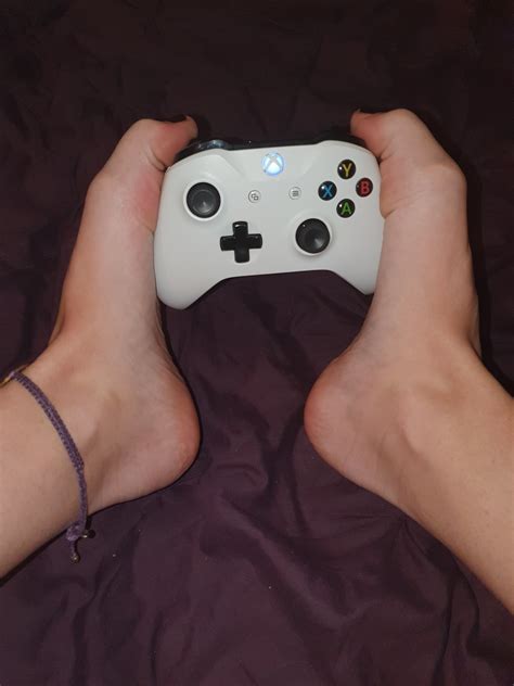 Violet Whisper S Feet