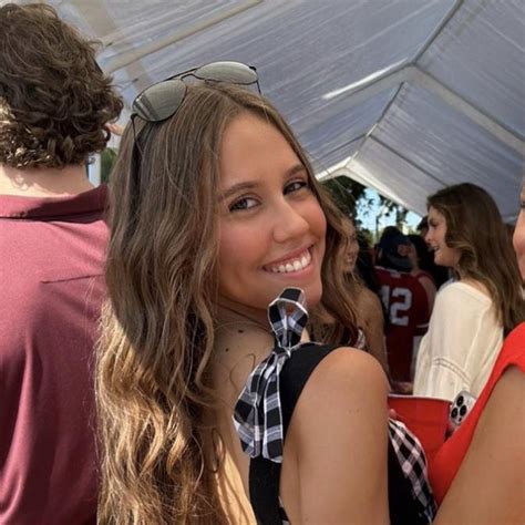 Alison Graces Post Lemon8