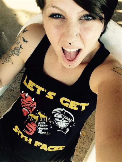 Sexy Fangirls That Will Have You Hooked After Just One Look Pics