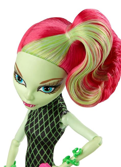 Mattel Monster High Fangtastic Fitness Venus Mcflytrap Doll New