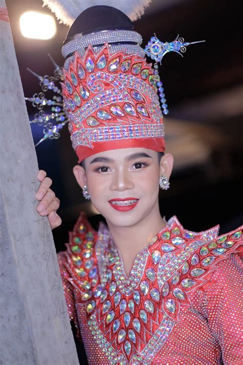 หมอลำ ซีรีส์วาย และไอ้ต้าว การช่วงชิงพื้นที่ทางวัฒนธรรมที่หน่าฮ่าน