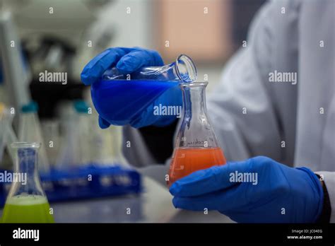 Chemical Laboratory Compounds Hi Res Stock Photography And Images Alamy