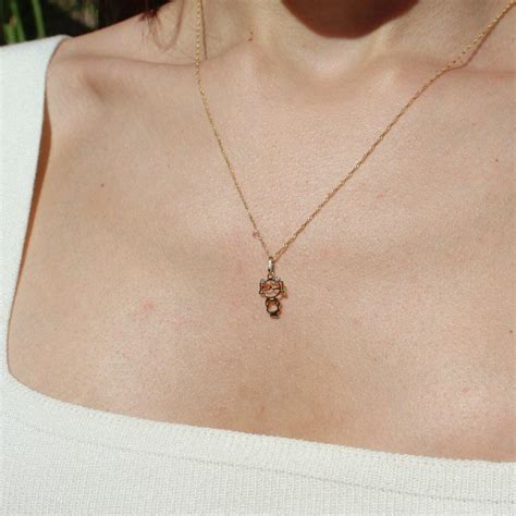 Pingente Boneco Com Pedra Em Ouro 18k Com Ou Sem Corrente De R 615