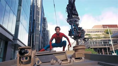 Tom Holland Suits Up In Spider Man Brand New Day Filming Clip Yardbarker