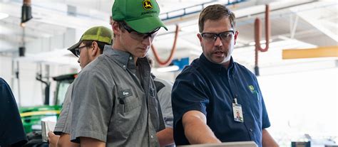 John Deere Tech Program At Nicc Earns Another Platinum Ranking Among