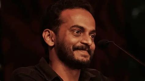 Entertainment Deshabhimani