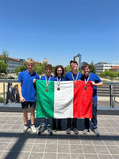 Michele Perano Alle Eupho European Physics Olympiad Sofia Bulgaria