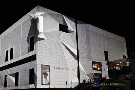 Mq10 Mapping Façade Projection Urbanscreen Evolo Architecture Magazine