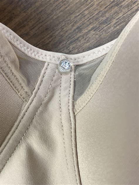 Beauty By Bali Womans Wire Smoothing Bra Size 42dd With Tags For Sale