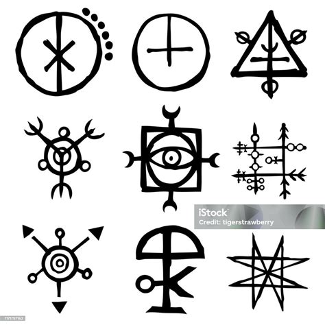 올드 노르웨이 스칸디나비아 룬 가상 버전의 집합입니다 룬 알파벳 기호 Futhark 고대 신비의 상징 바이킹 편지와 룬에서 영감을 벡터 부두교 인형에 대한 스톡 벡터 아트