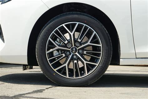 江淮a5 Plus 2023款 1 5t Cvt舒适版图片 江淮汽车 5 52张图片 汽车外观图库 懂车帝