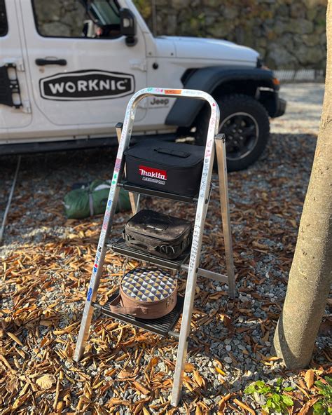 워크닉 애들먼저챙기느라 고생많았구려 준이엄마~맛난음식들 제대로 맛도못보고 돌아와서 생각많이날텐데 속상해도 별수있나~~~ 피곤하고 지쳐있는 몸으로 매일같이 징징거리는