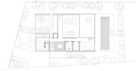 Screens Cast Patterns At House In Israel By Pitsou Kedem